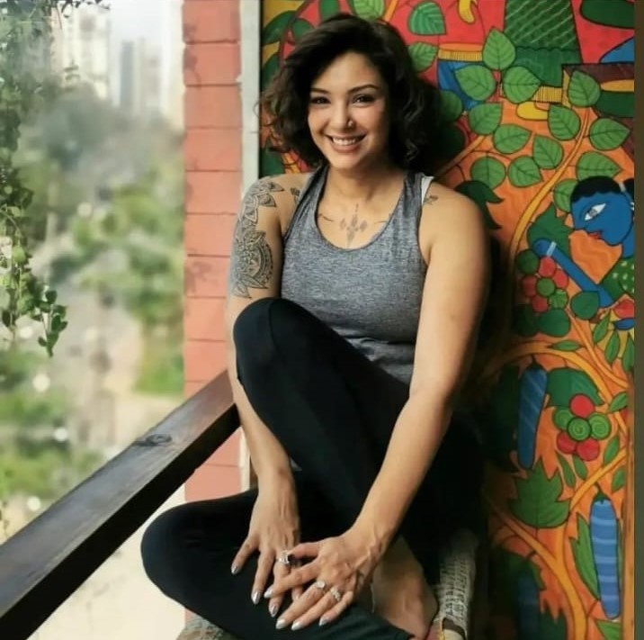 Anika Rabbani | Dhaka Flow